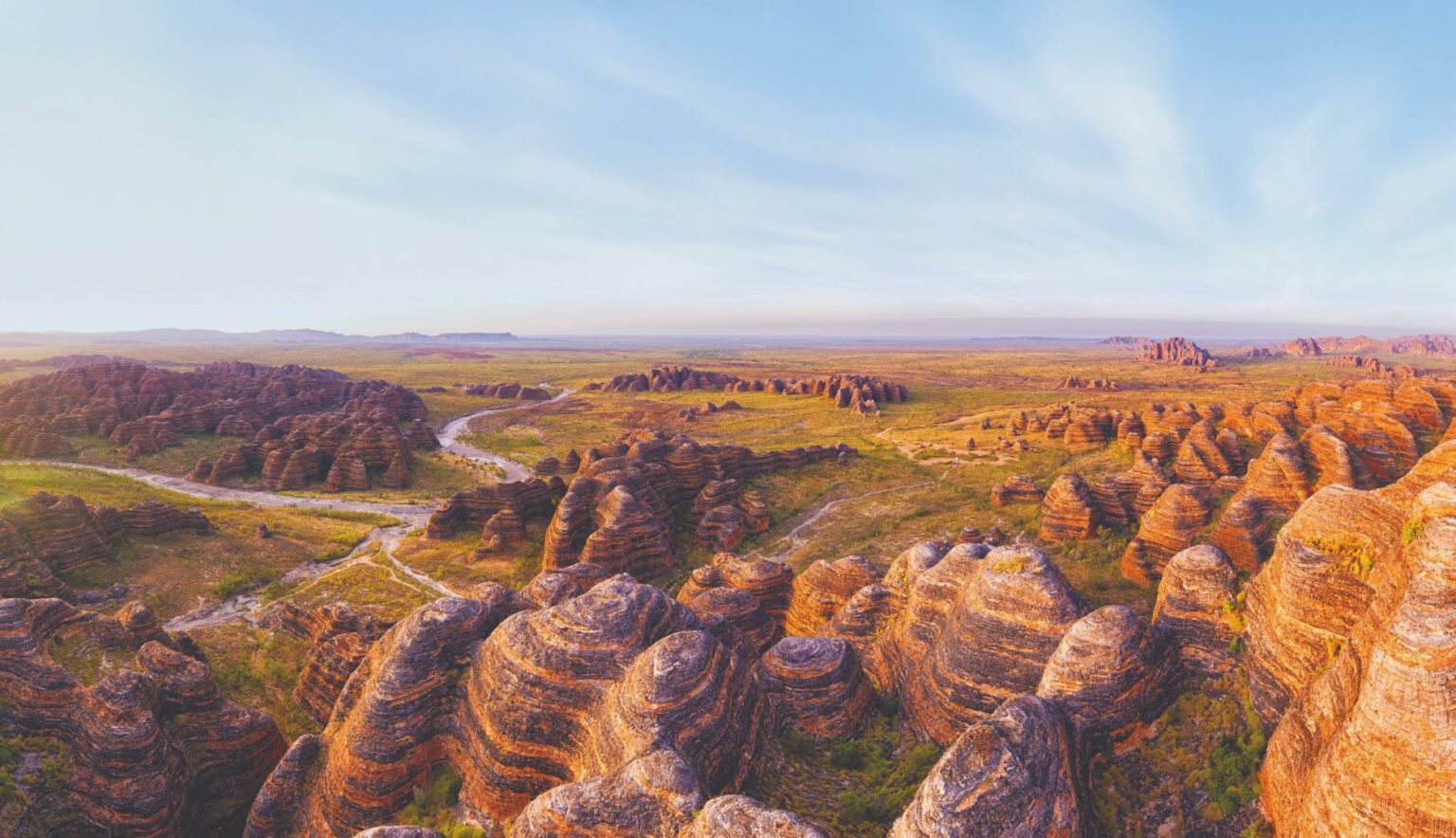 Luxury Train Travels Australia - Aussie Trains